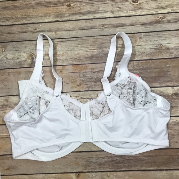 Bali Intimates And Sleepwear Lilyette By Bali Minimizer Underwire Bra